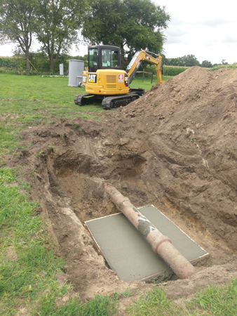 Installing a Domed Top Packaged Metering Manhole