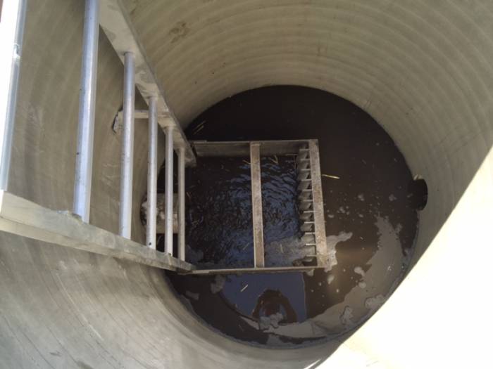 Fiberglass FRP Storm Water Manholes for Initial Oil, Grease, Sediment ...